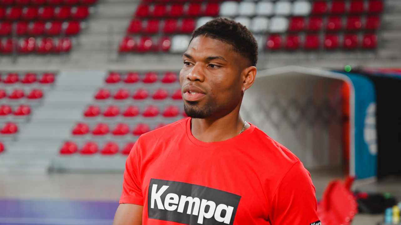 Francis Okoro est arrivé à Rouen – Rouen Métropole Basket